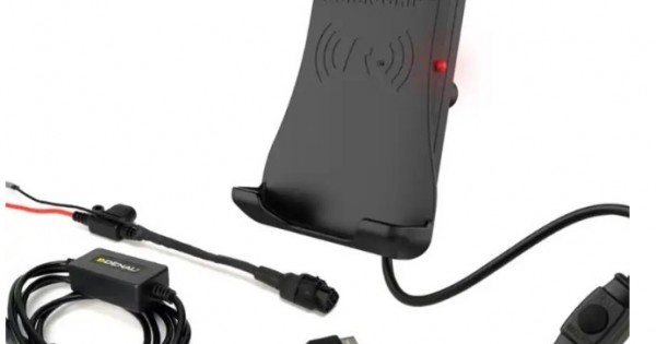 RAM® Quick-Grip™ Wireless Charging Phone Mount with DENALI CANsmart ...